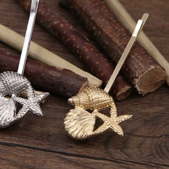 One Eleven Boutique | Accessories | Gold Shell Hair Pins | Poshmark